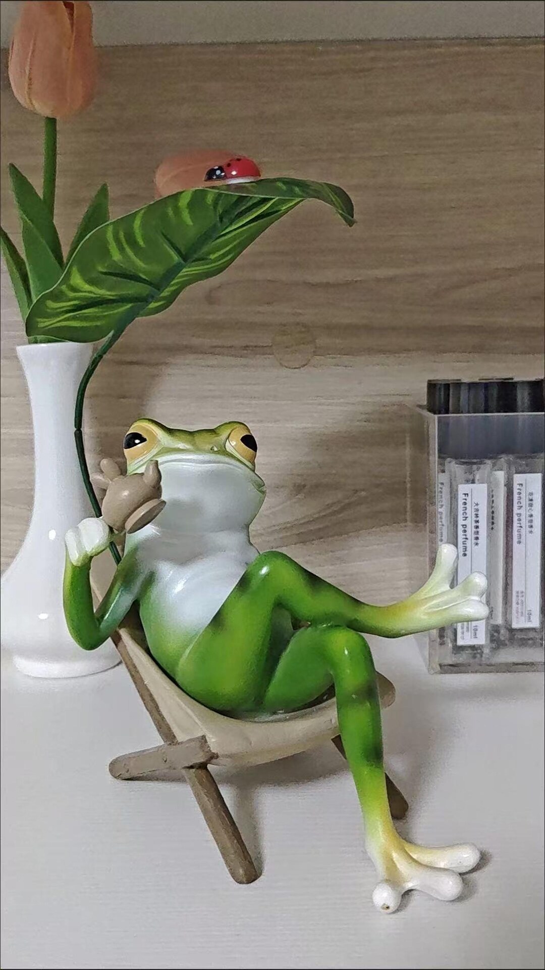 Funny Frog in Chair Statue, Lounging Frog Drinking Wine Garden Decor ...
