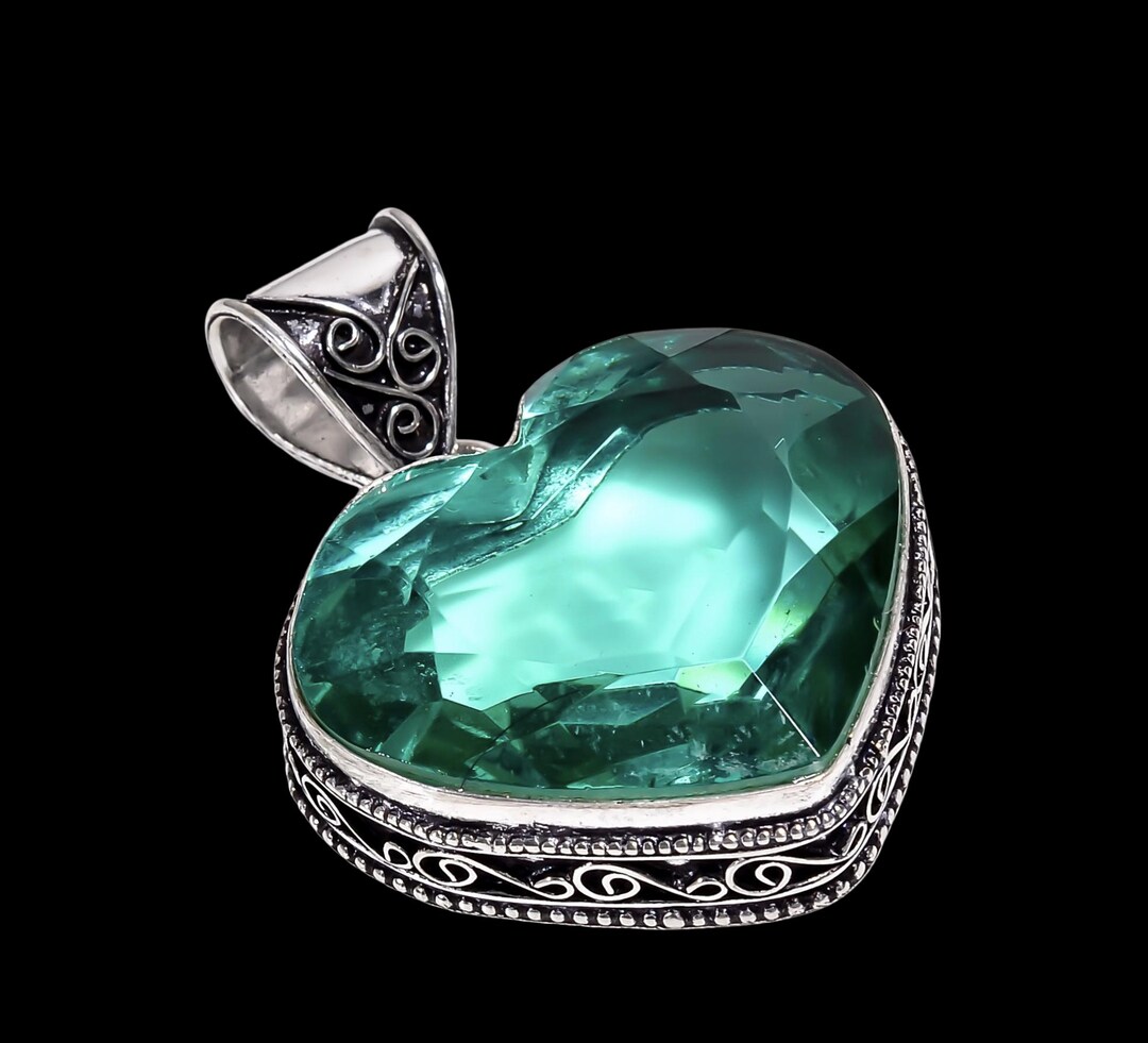 Heart Shape Green Crystal Pendant, Vintage Style Silver Pendant ...
