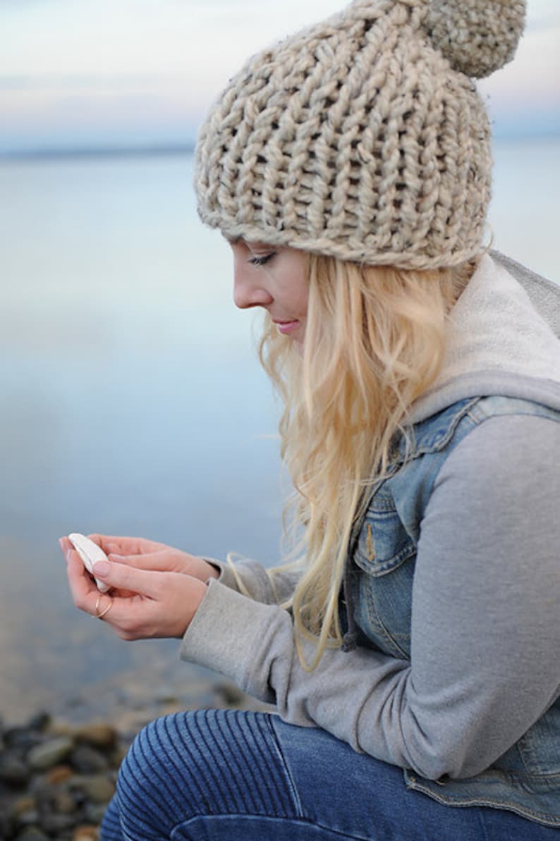 KNITTING PATTERN // Chunky Toque, Chunky Beanie, Knit Toque, Knit ...