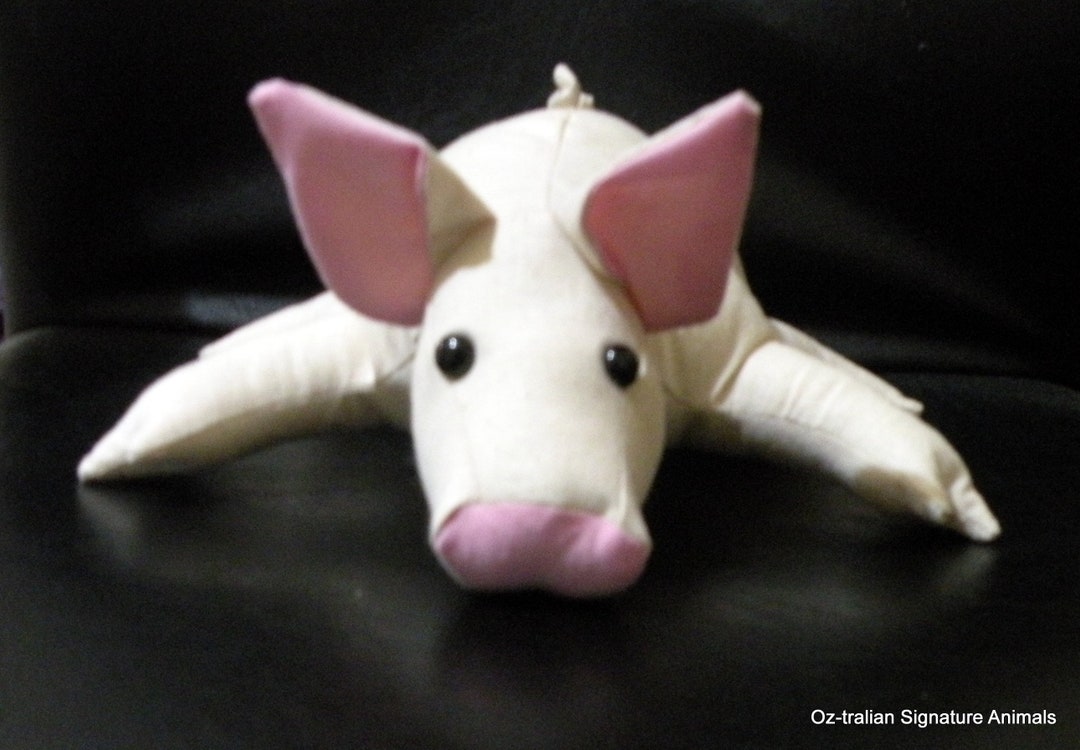 Signature/autograph Pig - Etsy