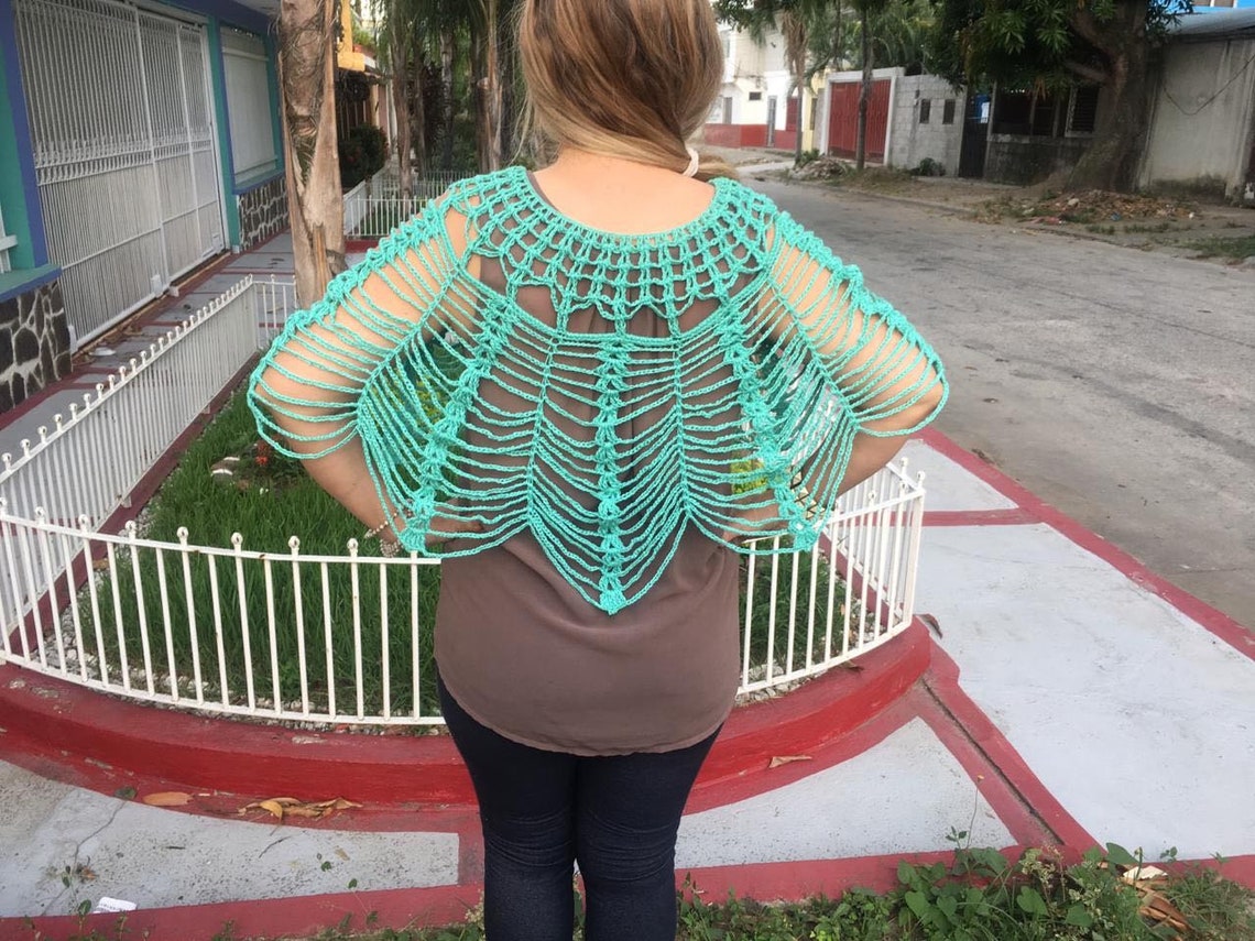 INSTANT DOWNLOAD Cursive Long Capelet PDF Pattern - Etsy