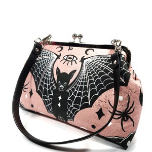 Goth Purse, Pink Bat & Spider Kisslock, Gothic Shoulder Bag, Crossbody ...