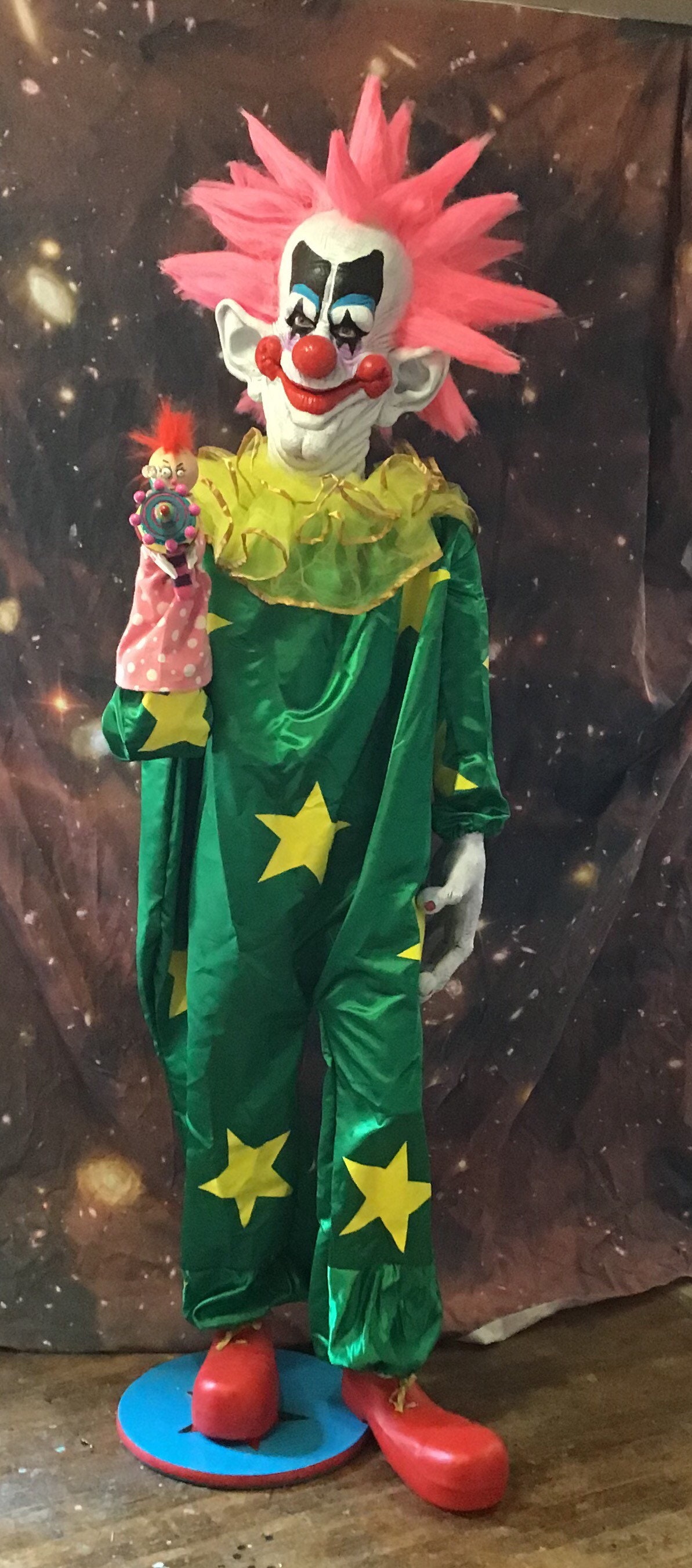 Killer Klowns From Outer Space Spike