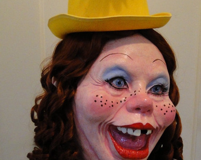 Playland Laffing Sal - Etsy