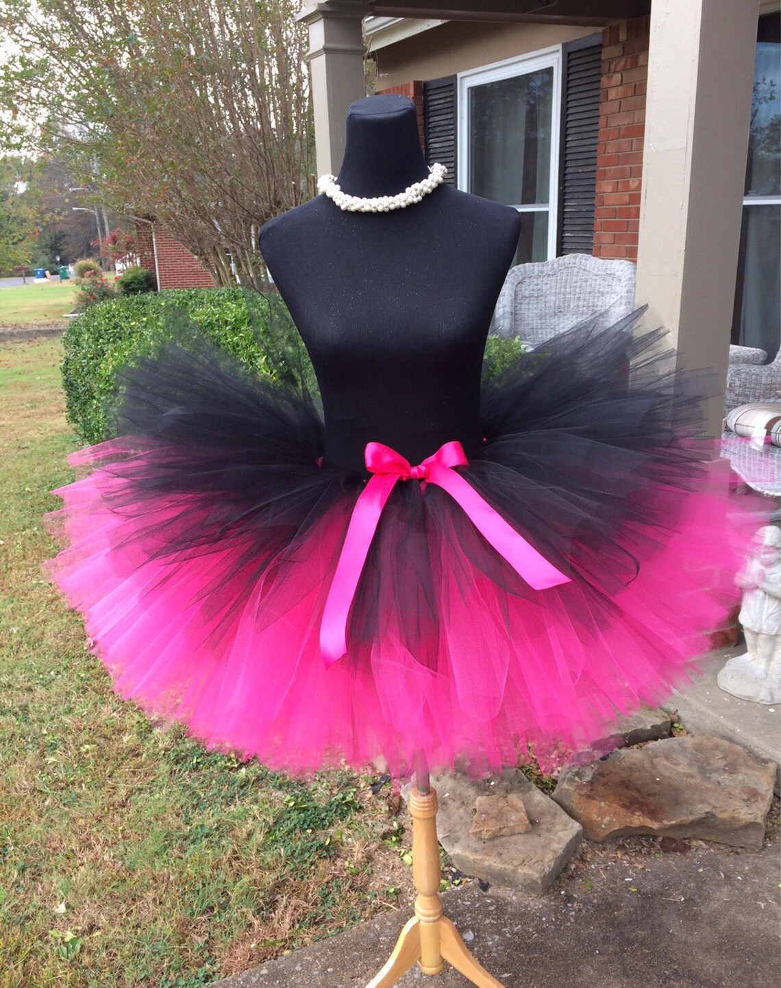 Tutú adulto en fucsia con superposición negra Tutú de | Etsy
