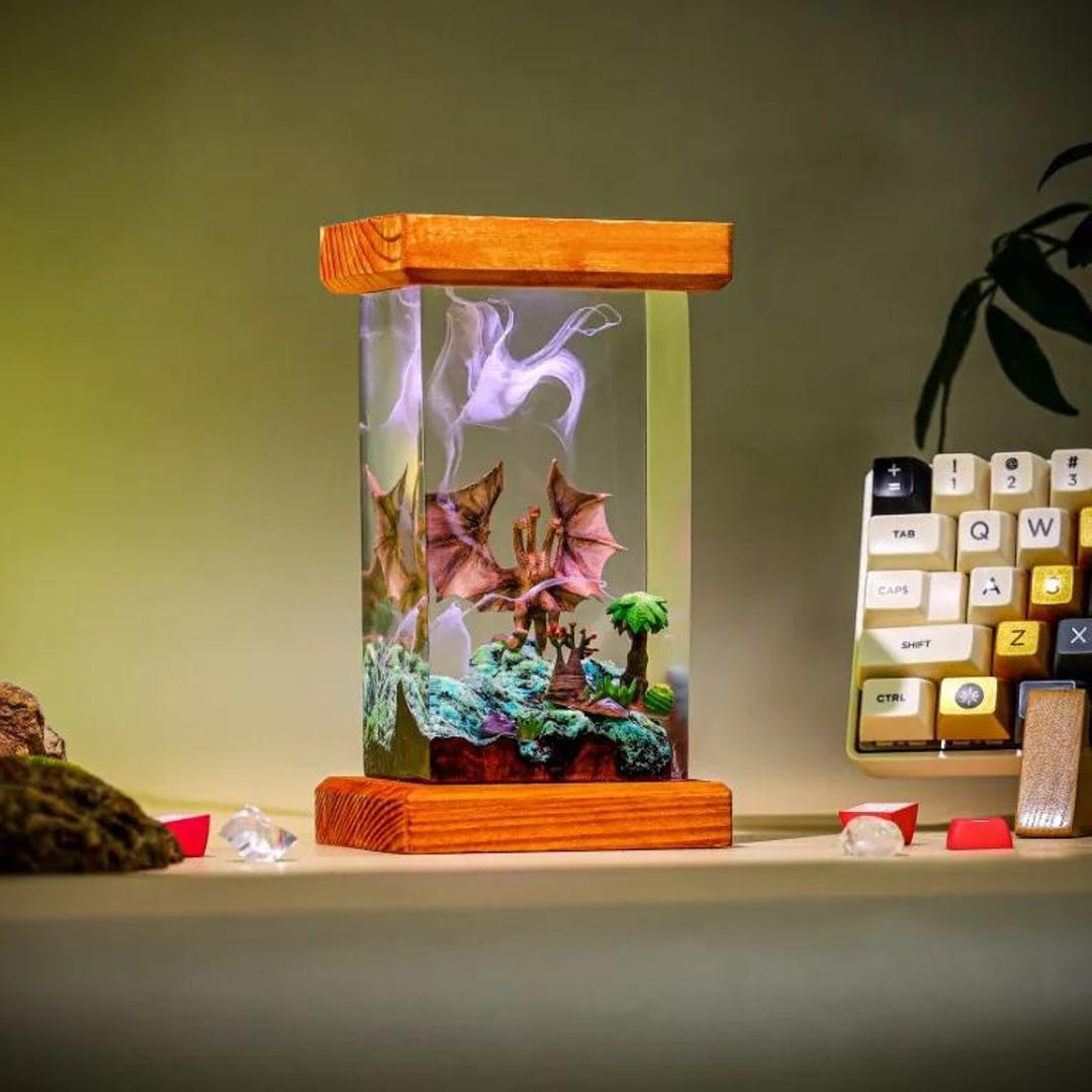 Thr.ee Hea.ded Mon.ster King Ghi.dor.ah Epoxy Resin Wood Lamp Night ...