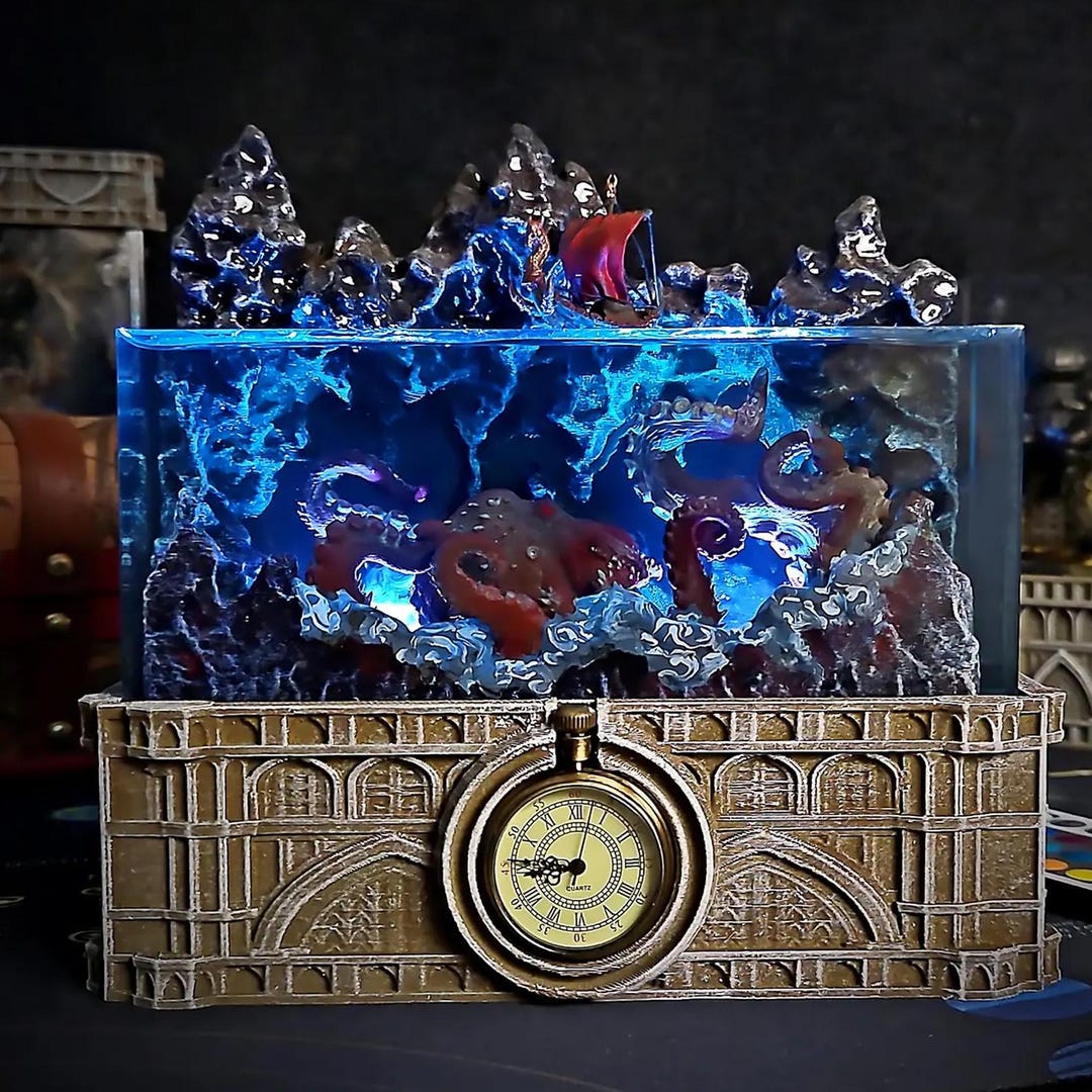 Krak.en Sea Monster Gothic Undersea Custom Epoxy Resin Art Lamp, Nigh ...