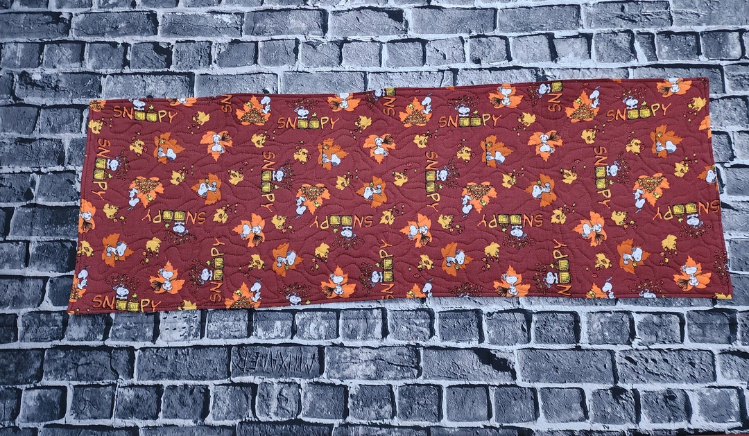 Handmade Quilted Table Runner Snoopy Peanuts Thanksgiving Fall Leaves ...