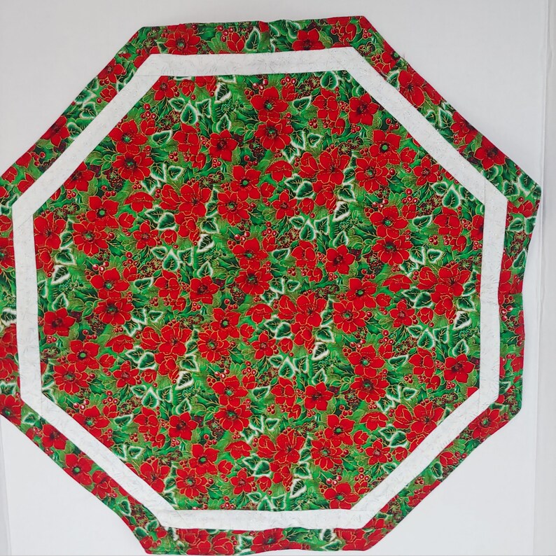 Handmade Quilted Table topper octagon Christmas flowers | Etsy