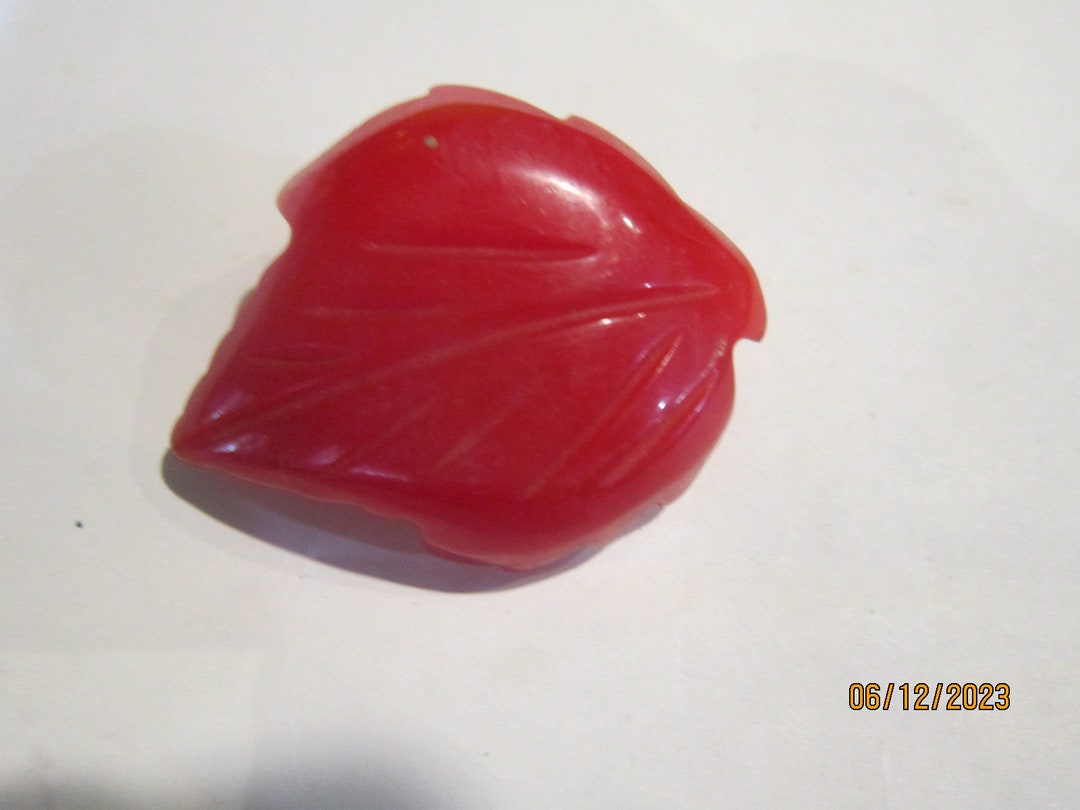 Cherry Red Carved Bakelite Leaf Pin 1 3/4 ' by 1 1/2" - Etsy