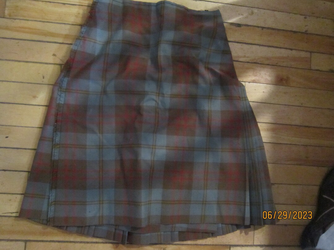 Sale 10%off Geoffrey Tailor Highland Crafts Royal Mile Scotland Kilt ...