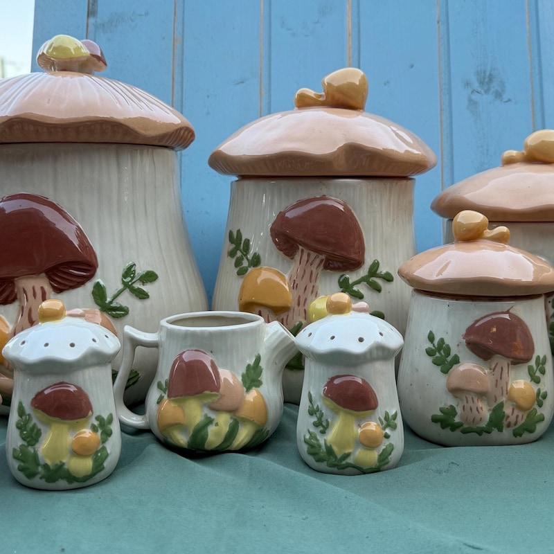 Merry Mushrooms Arnels - Etsy