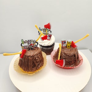 Happy Birthday Axe Throwing Party / Axe Throwing Cupcake Kit / Axe and ...