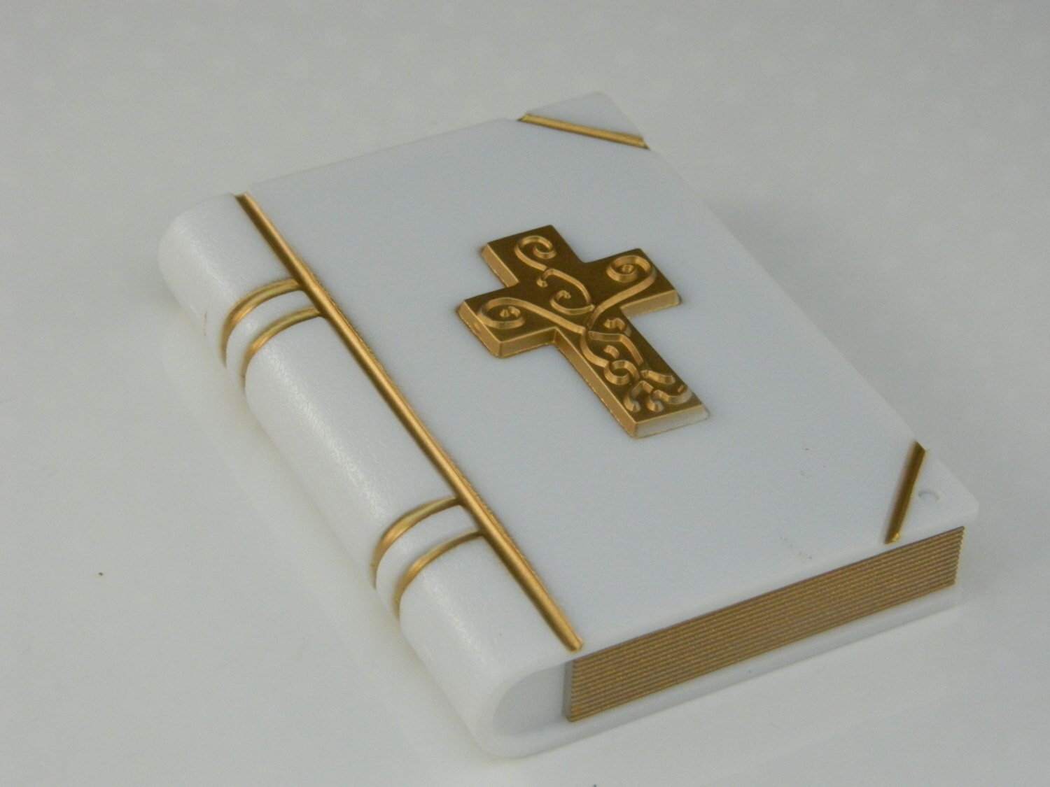 Bible Cake Decoration / Bible Favor Box / First Communion / | Etsy