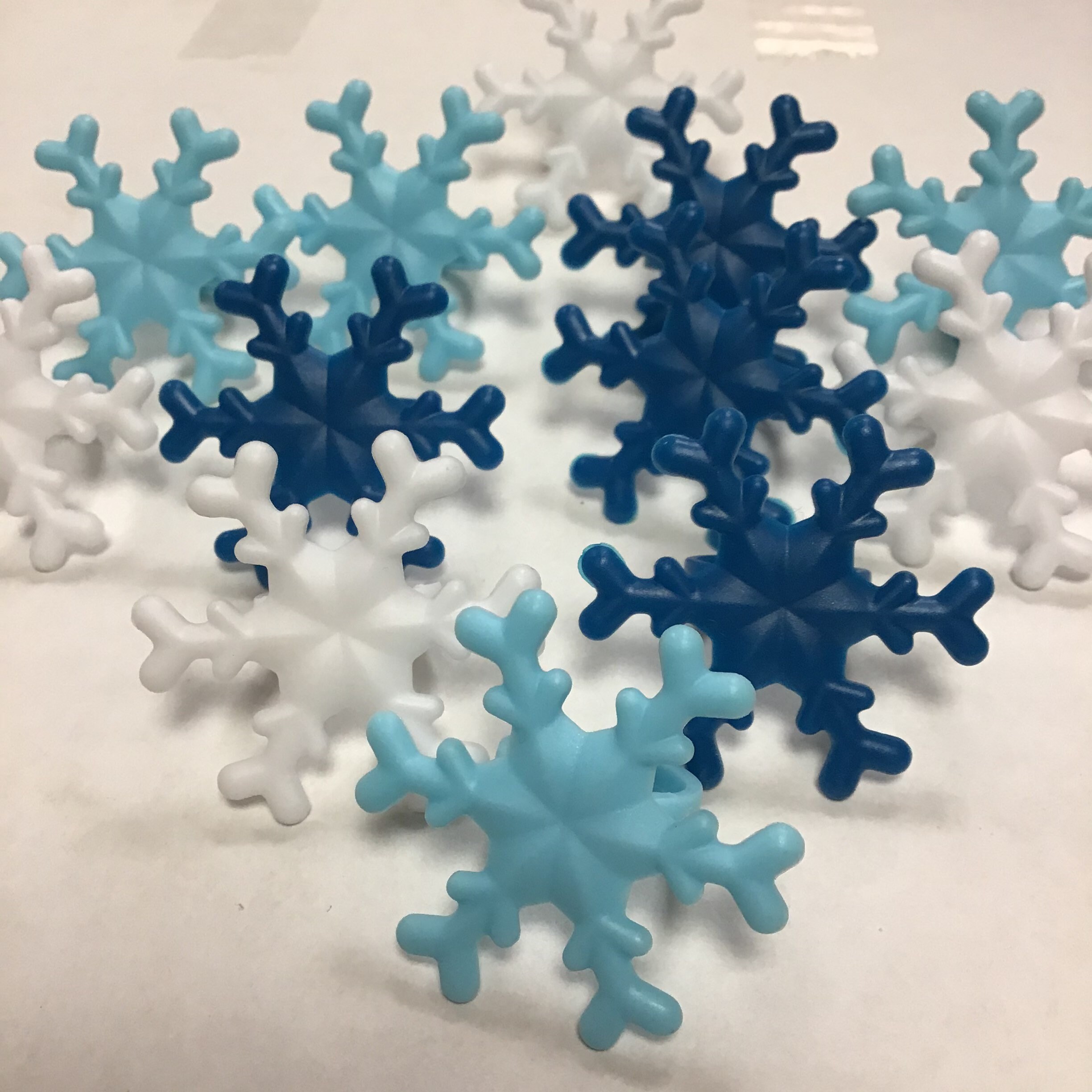 Snowflake Cupcake Toppers / Frozen 2 Snowflakes / Snowflake | Etsy