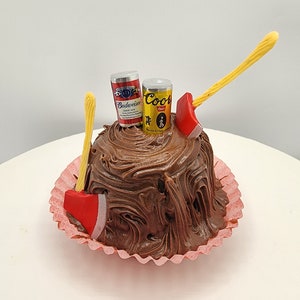 Happy Birthday Axe Throwing Party / Axe Throwing Cupcake Kit / Axe and ...