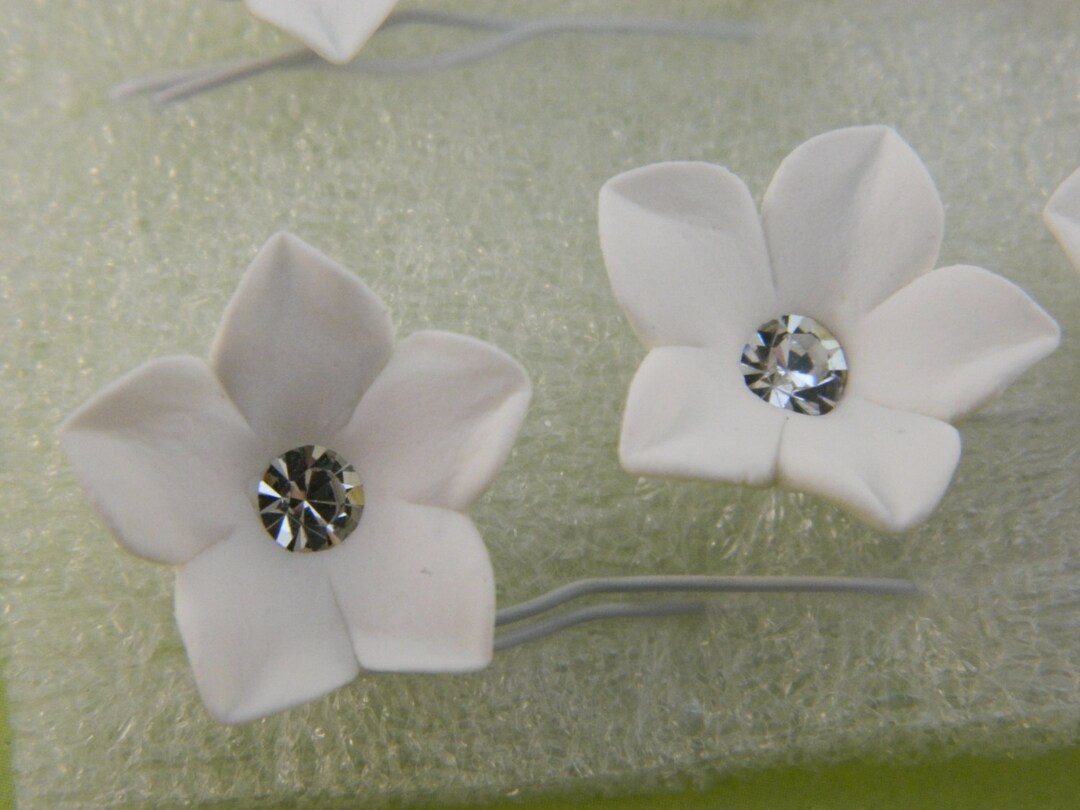 Gum Paste Flowers on Wire/ Small Flower With Rhinestone / - Etsy