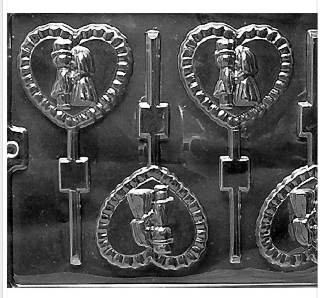 Wedding Chocolate Mold / Wedding Couple Mold / Kissing Bride and Groom ...