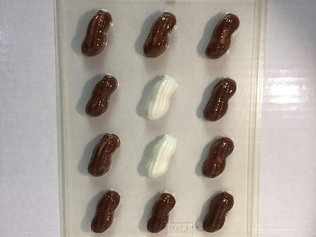 Peanut Shape Mold / Peanut Candy Mold / Mold for Peanuts - Etsy