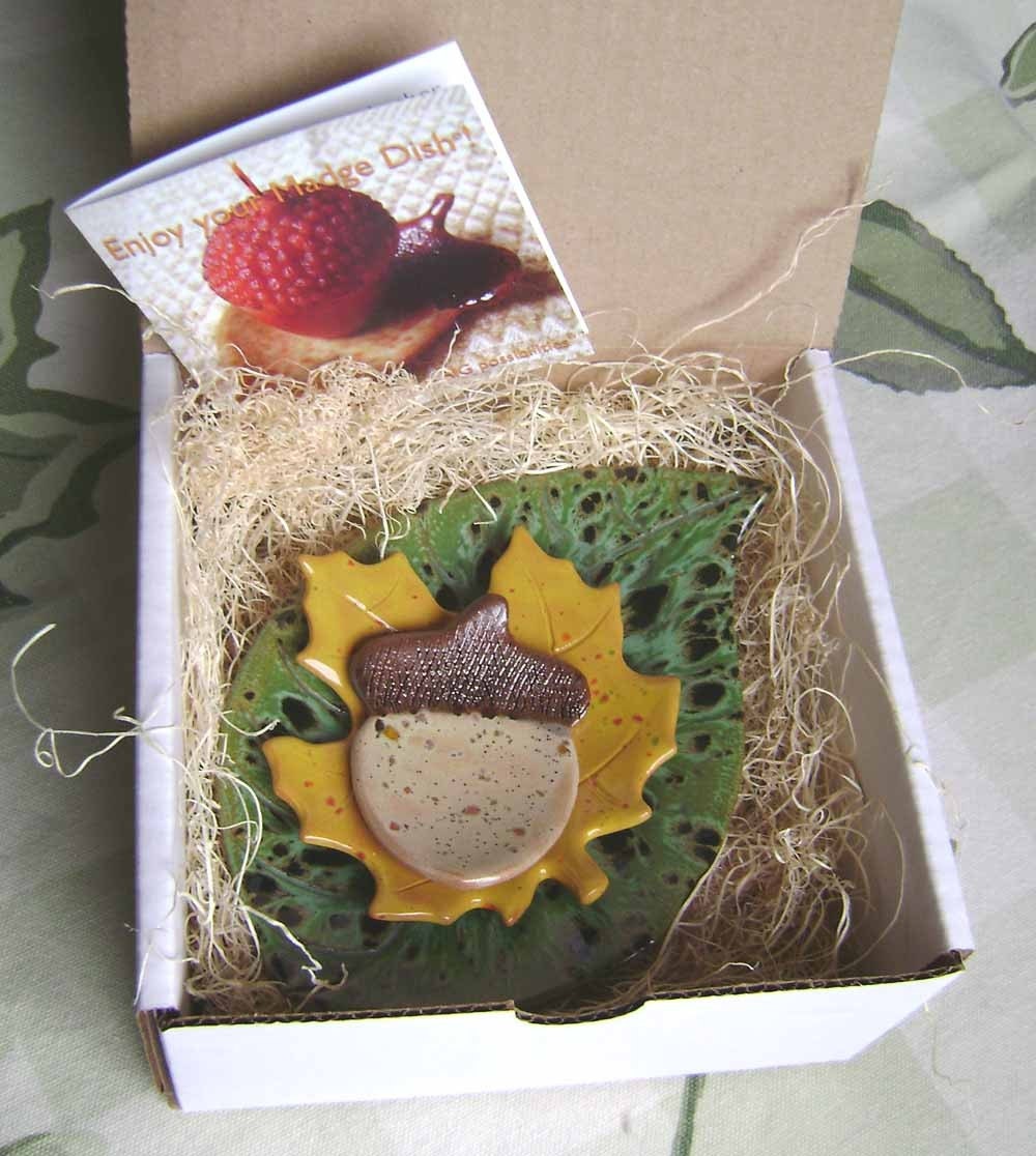 Tiny Acorn Ceramic Dish, Teacher Gift, Bowl, Catchall, Jewelry, Ring ...