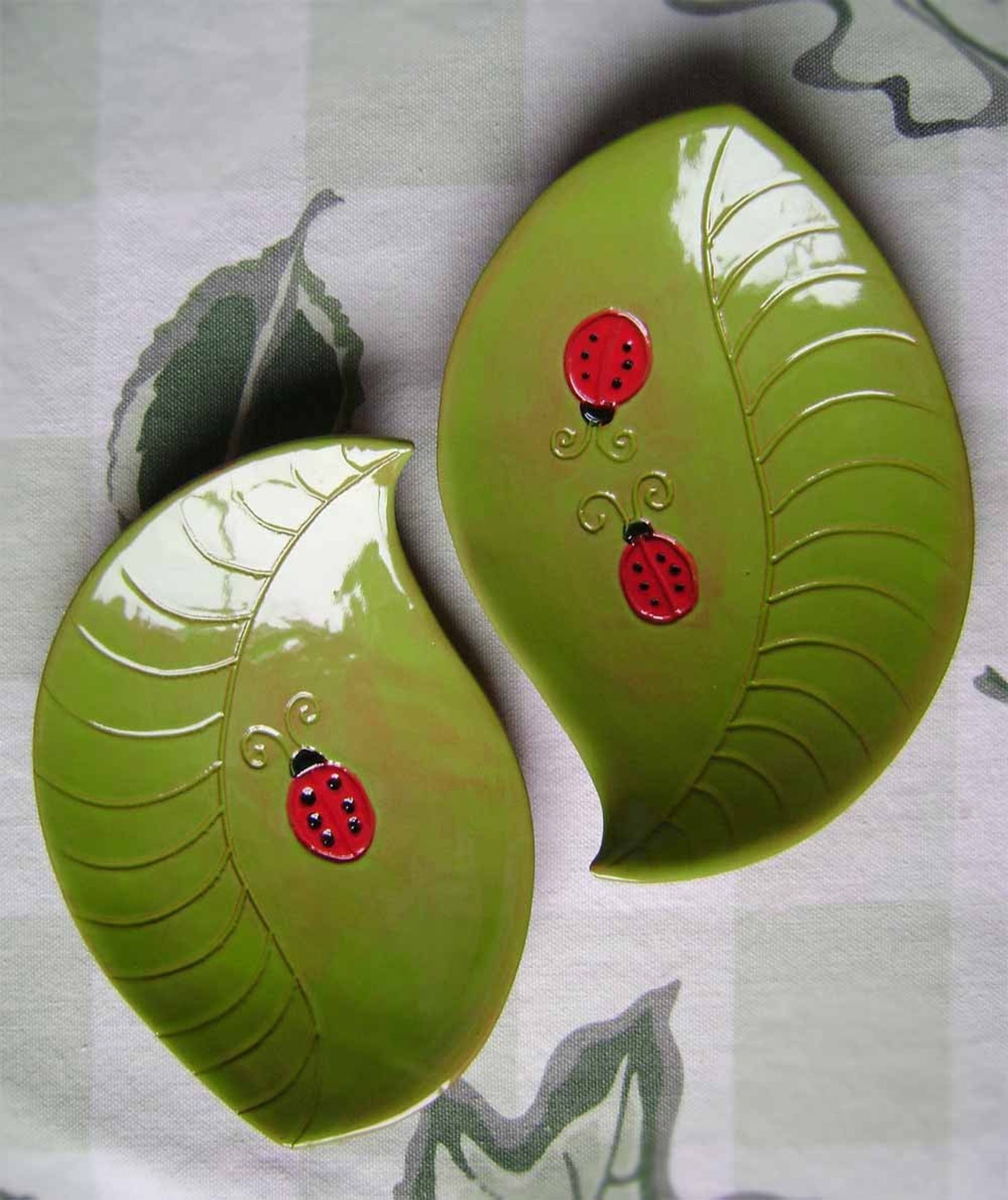 Leaf With Ladybug Ceramic Dish Bowl Plate Catchall - Etsy