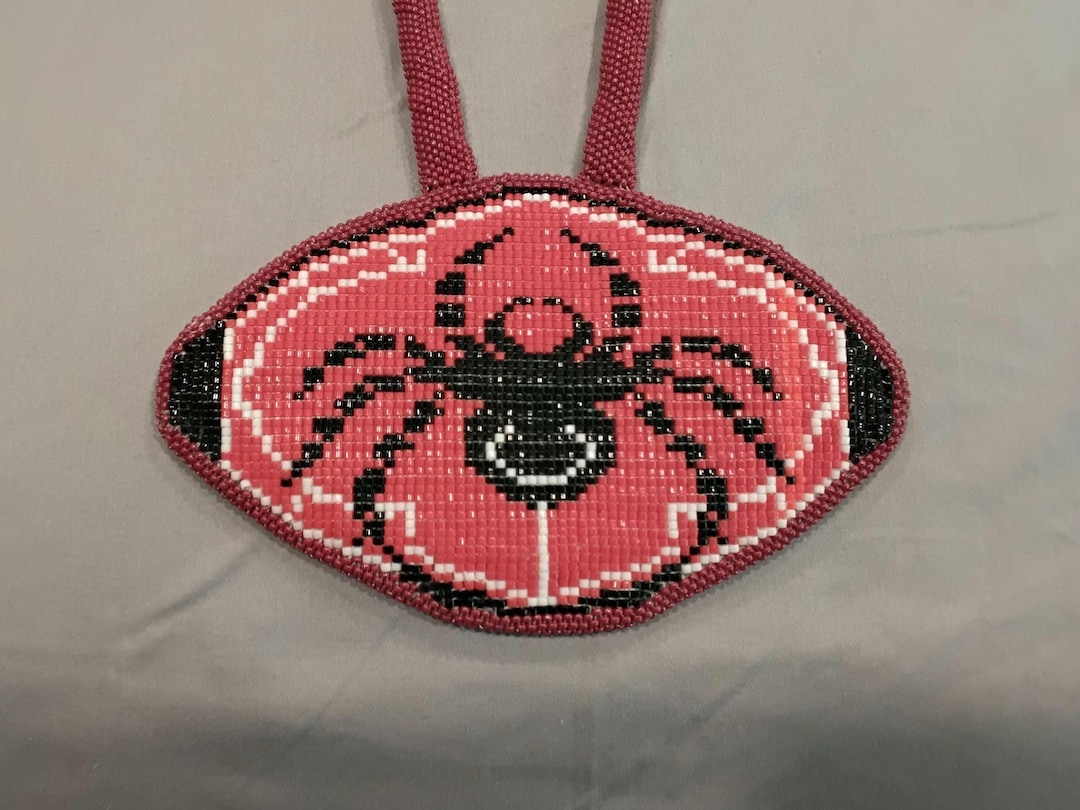 Hand Beaded Spider Medallion - Etsy