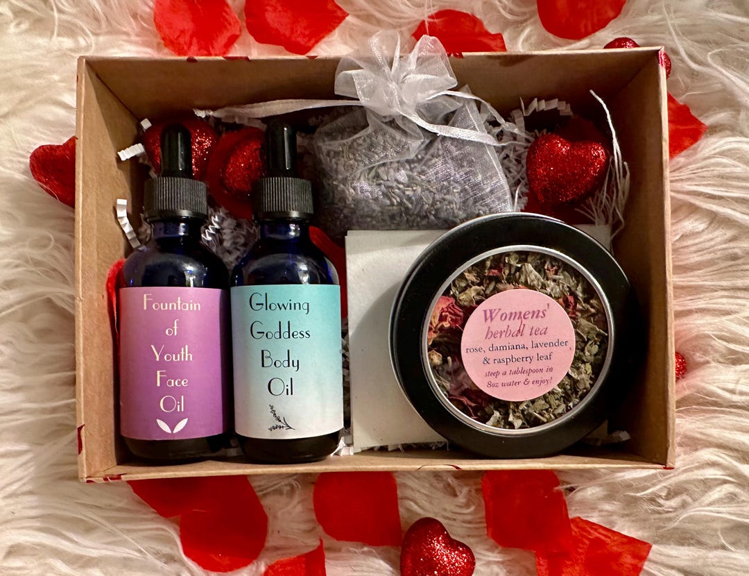 Ultimate Love Box Gift: Tranquil Valentines Day Box of Tea, Body Oil ...
