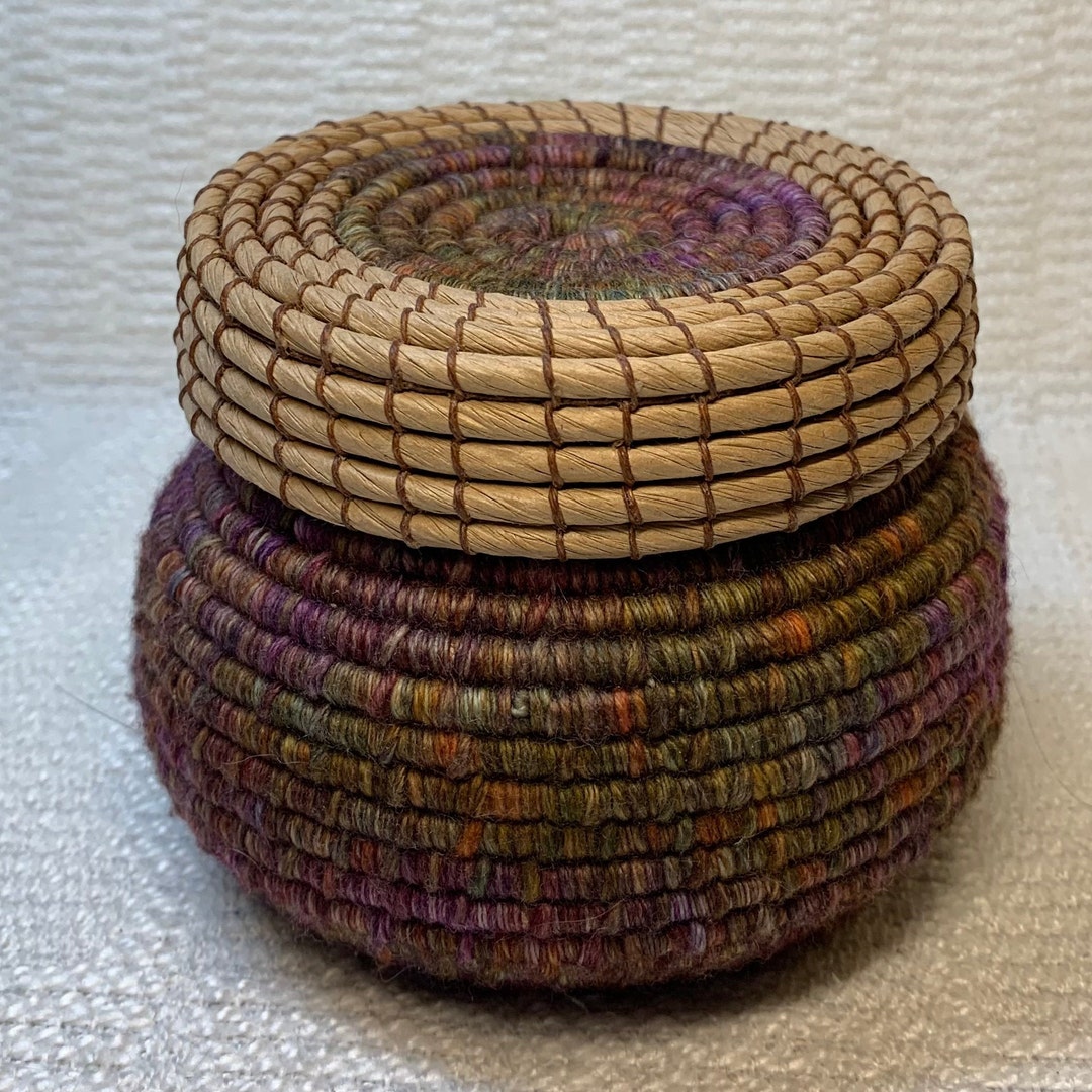 E1421 Closed Coiled Basket With Lid - Etsy