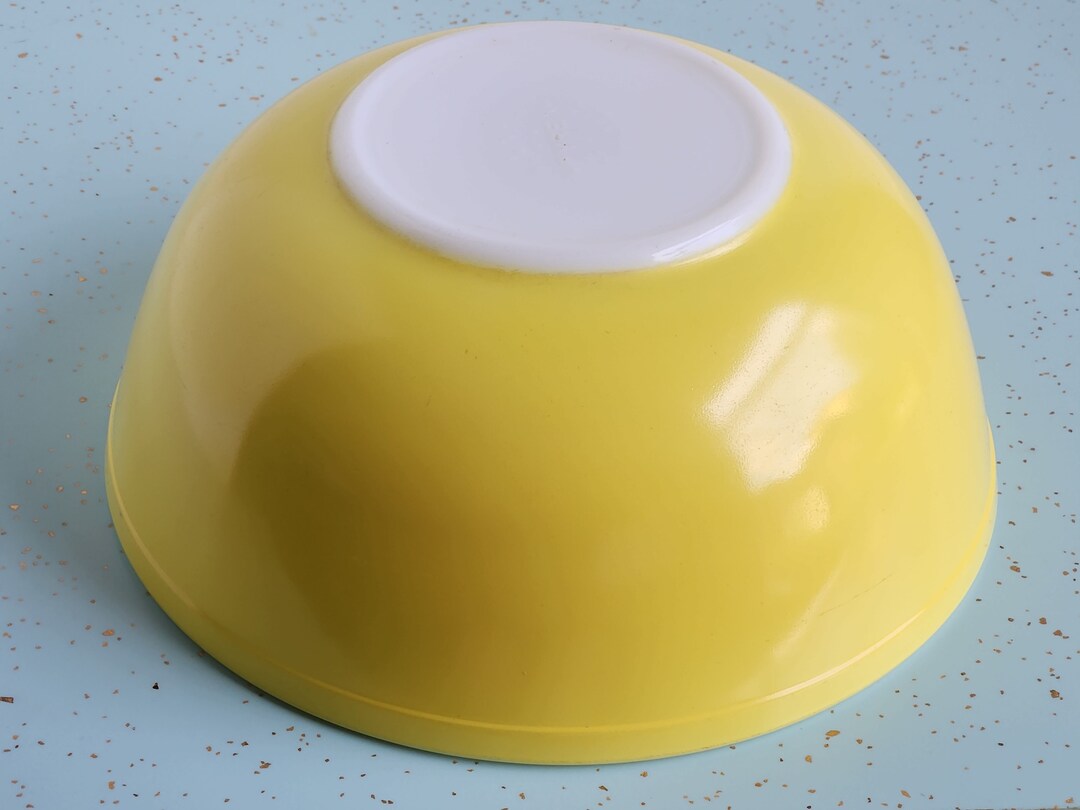 Pyrex 404 Primary Yellow Bowl | Rare Sunshine Backstamp - Etsy