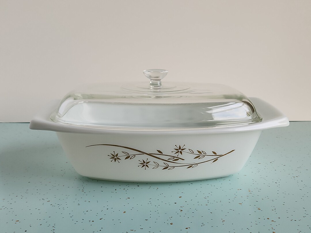 Pyrex 035 Golden Honeysuckle Promo Lidded Casserole 2.5 Quart | Vintage ...