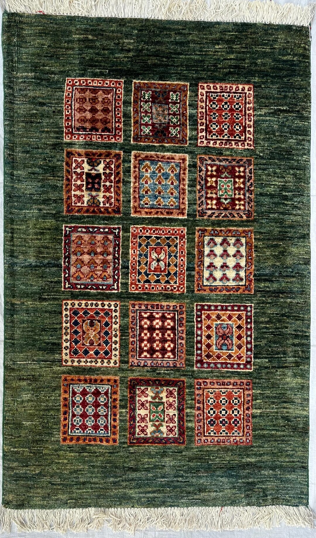 3X4 Bakhtiari Rug, Afghan Persian Rug, Veg Dyes Wool Rug, Hand Knotted ...