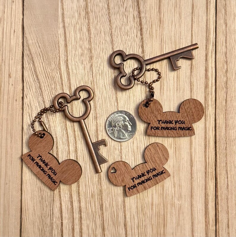 Cast Member Appreciation Mouse Key With Wood Engraved Ears Token | WDW ...