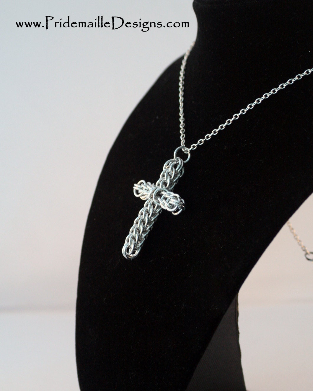 LARGE Chainmaille Cross Pendant Aluminum - Etsy