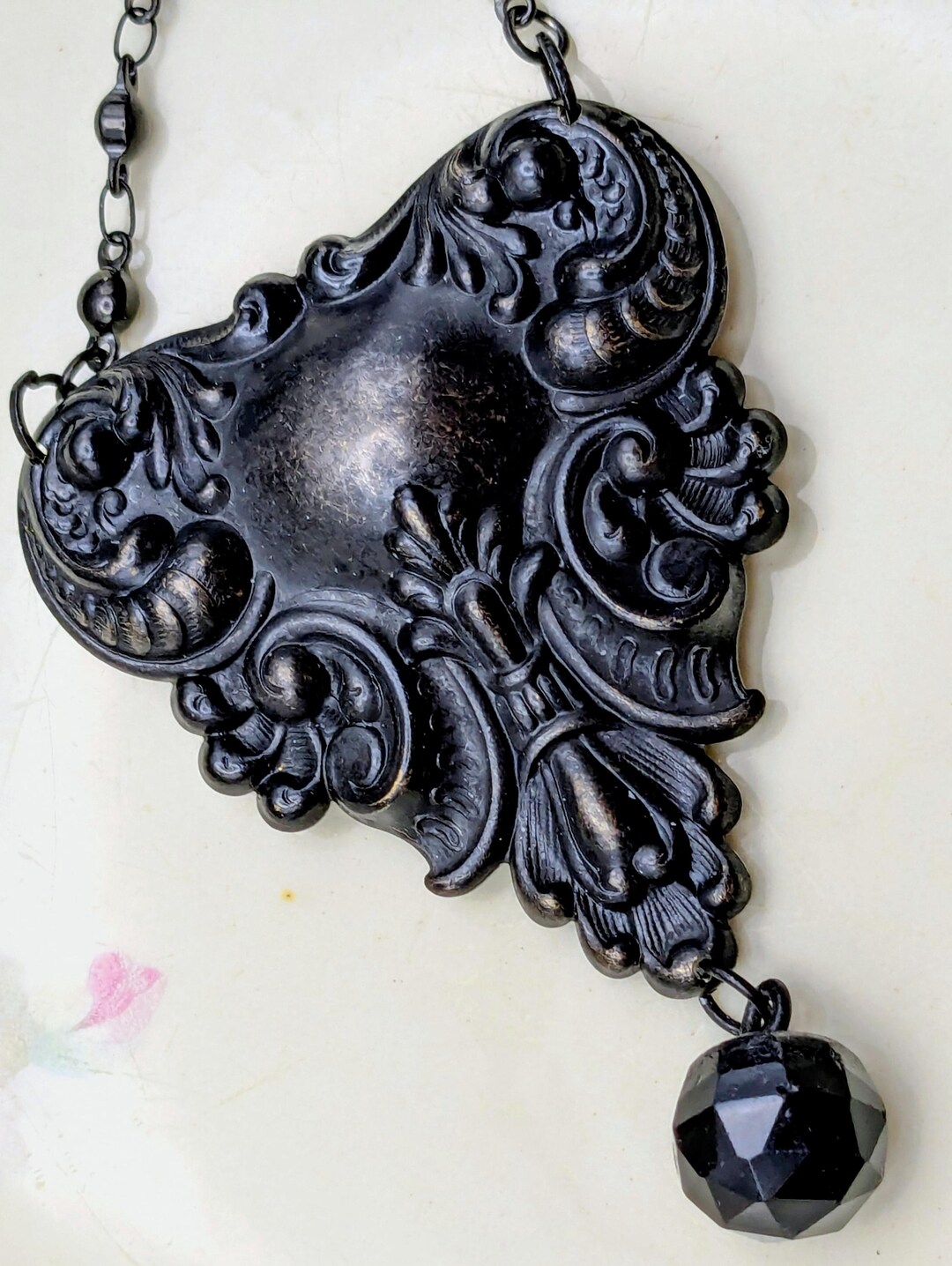 Vintage, Victorian Style Hidden Locket Necklace: Long Chain, Gothic ...