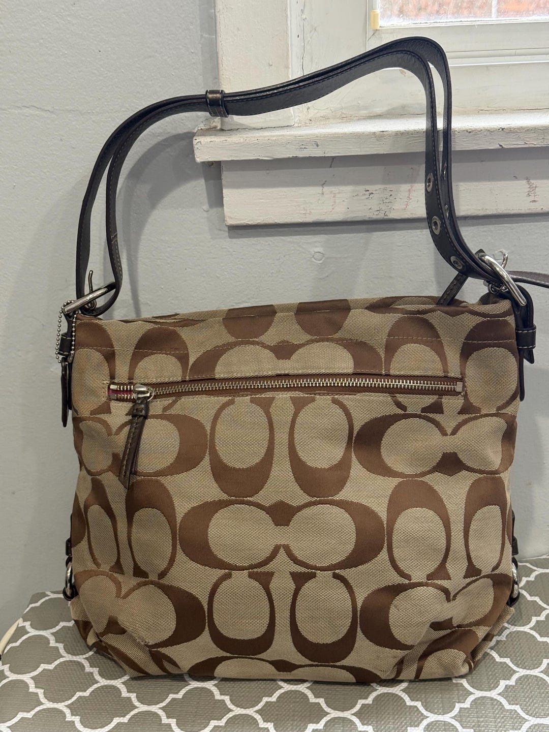 Coach Tote Shoulder Bag. Please See Photos for Slight Rip at Bottom. - Etsy