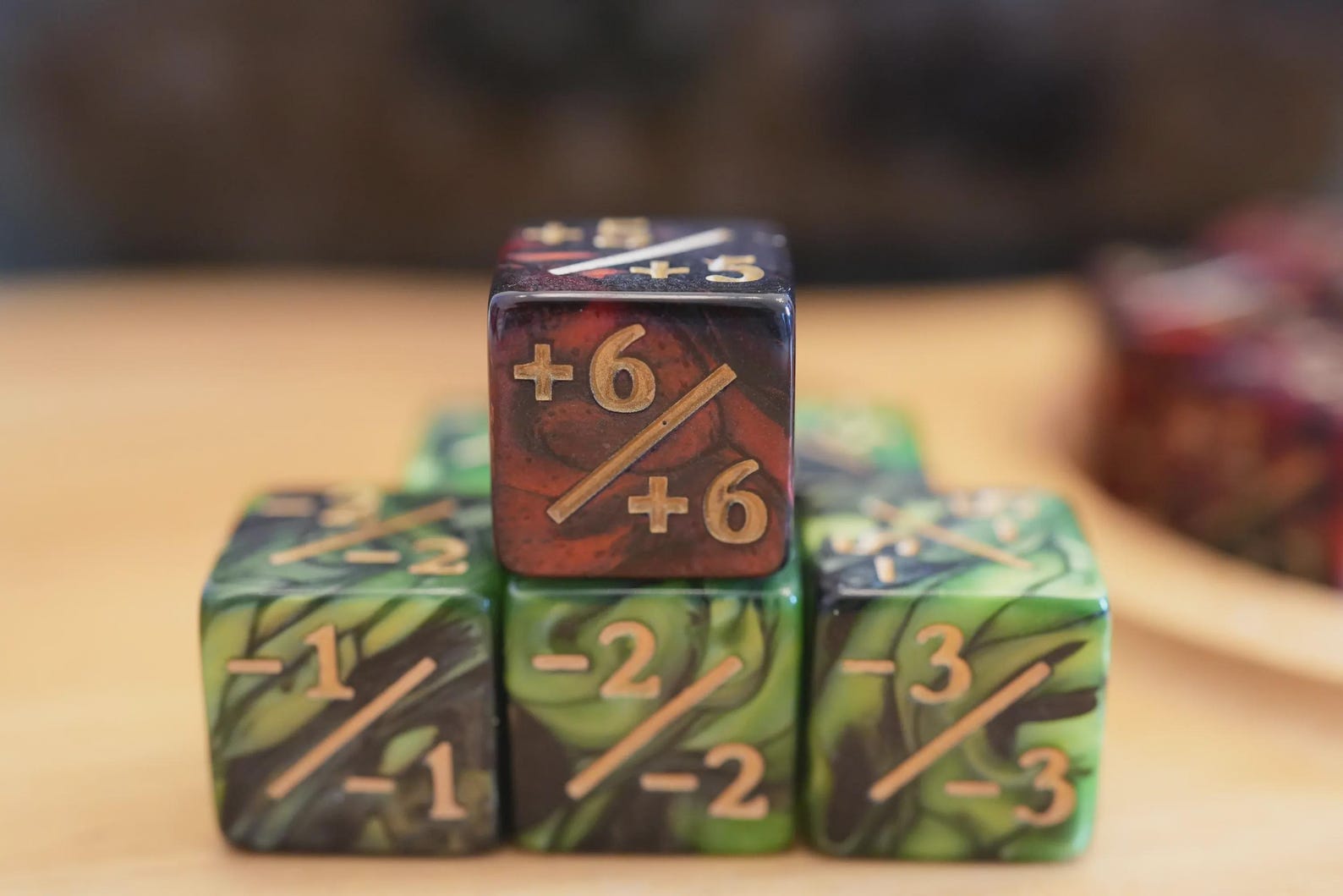 Counter Dice + / - , Magic TCG, Red & Green Marble Color Theme, Perfect ...