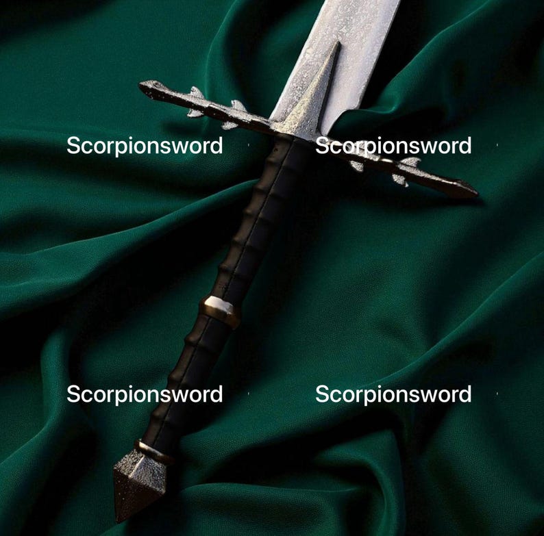 Ringwraith Sword Replica Lord of the Rings Fantasy Collectible Swords ...