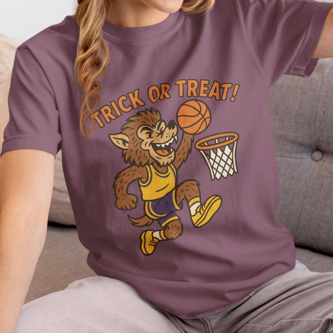 Vintage Werewolf Basketball Shirt, Spooky Season T-shirt, Funny ...