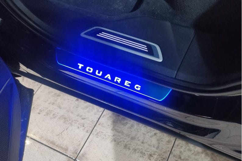 Custom LED Door Sills for Touareg III 2018+ – Lighted Entry Guards - Etsy