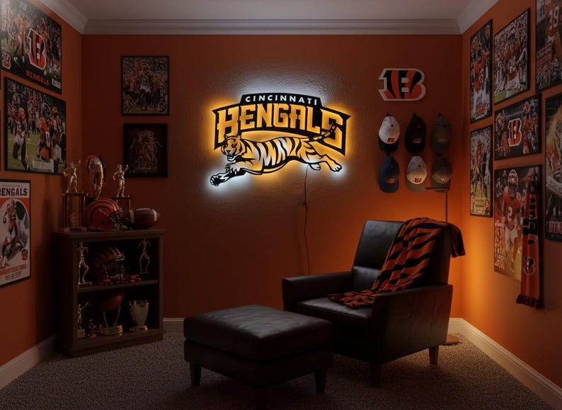 Cincinnati Bengals LED Wall Decor | NFL Football Sign | Man Cave Light ...