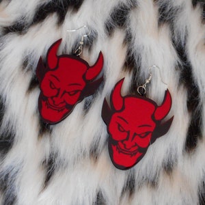 Red & Black Mirrored Acrylic Devil, Satan Portrait Earrings With Silver ...