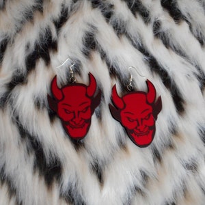 Red & Black Mirrored Acrylic Devil, Satan Portrait Earrings With Silver ...