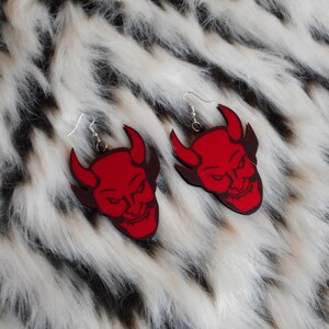 Red & Black Mirrored Acrylic Devil, Satan Portrait Earrings With Silver ...