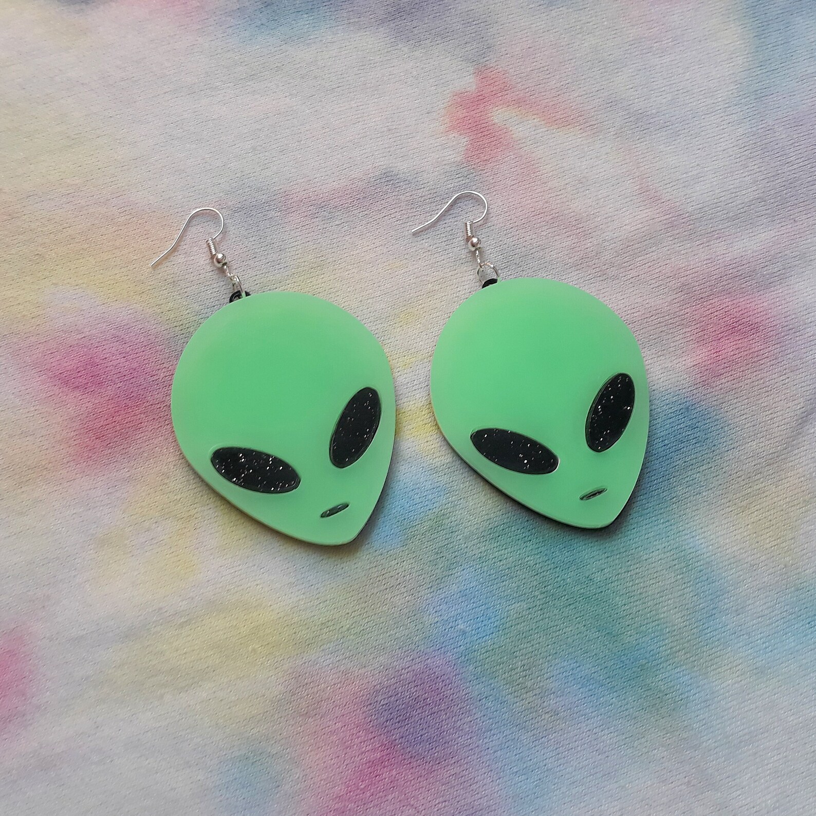 90's Pastel ALIEN Earrings and Glittery Black - Etsy