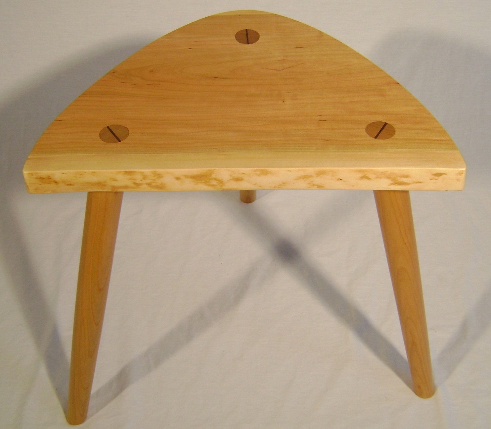 Naturalist stool made from locally harvested wild black cherry. - Etsy 日本