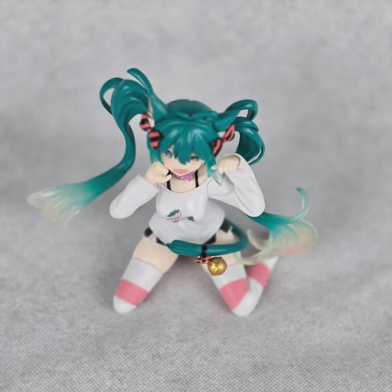 Hatsune Miku PVC Figure – Anime Collectible, 15 cm, Brand New - Etsy