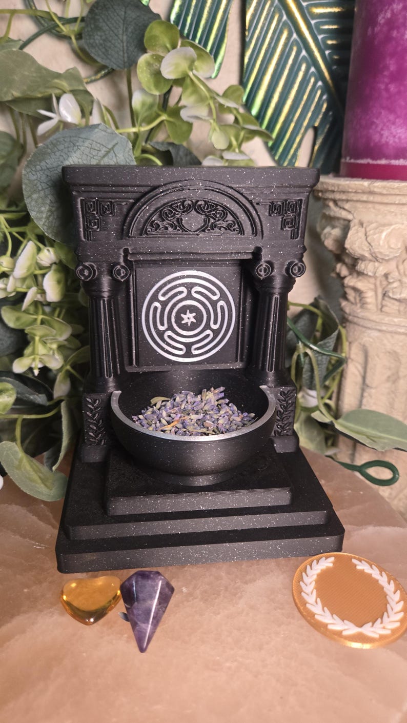 Mini Hecate Altar 5 Inch Goddess Shrine Triple Moon Magic Witchcraft ...