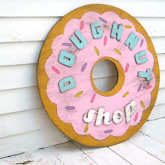 Items similar to Doughnut Shop Sign Round Retro Sign on Etsy