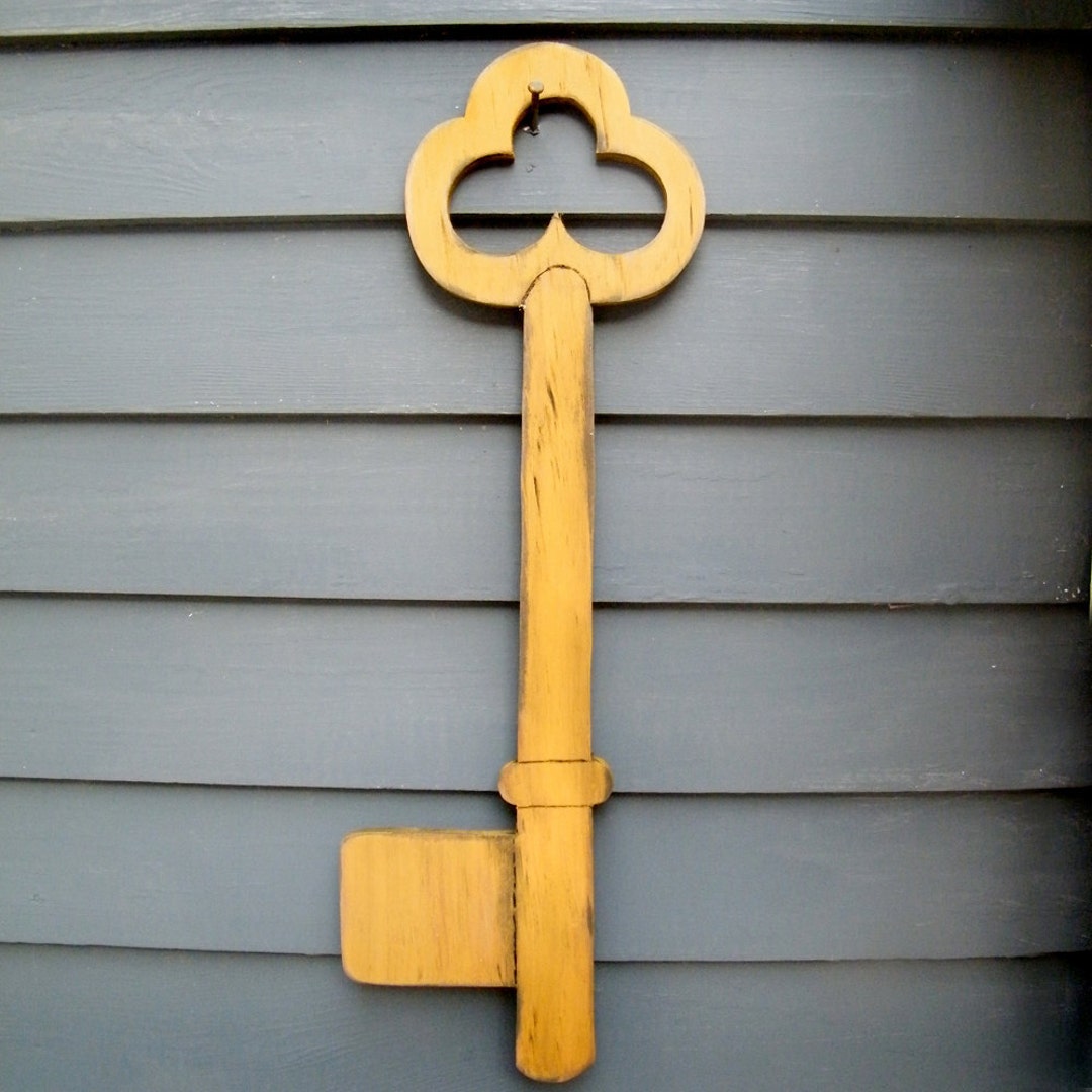Giant Wooden Skeleton Key Sign, Alice in Wonderland Theater Prop, Three ...