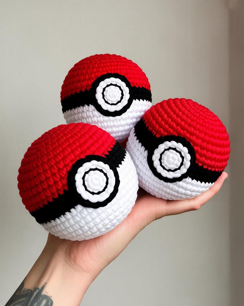Pokemon Pokeball Crochet Pattern | Easy Amigurumi Toy Tutorial, Plush ...
